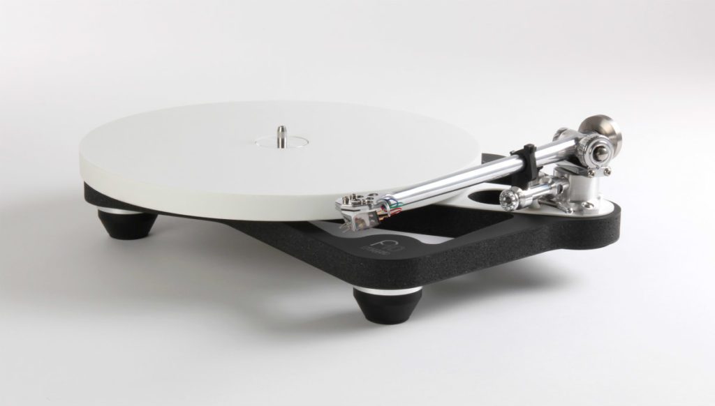 Rega Planar 10 Turntable | Audio Solutions Sydney